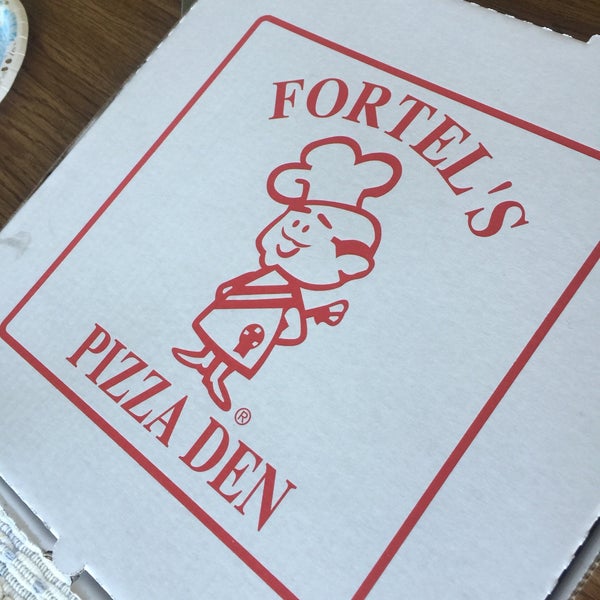 Photos at Fortel's Pizza Den - Pizzeria