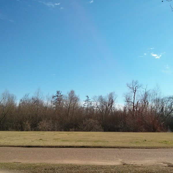 Bickham Dickson Park - Park in Shreveport
