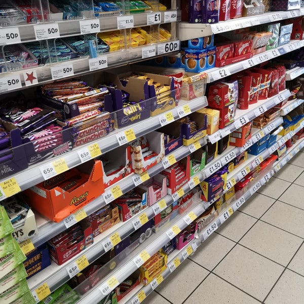 Tesco Express - 64-66 Poole Rd