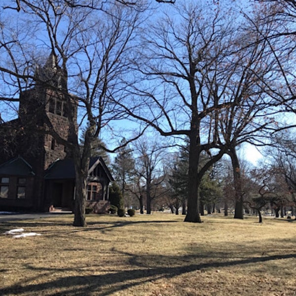 Forest Home Cemetery - 2405 W Forest Home Ave