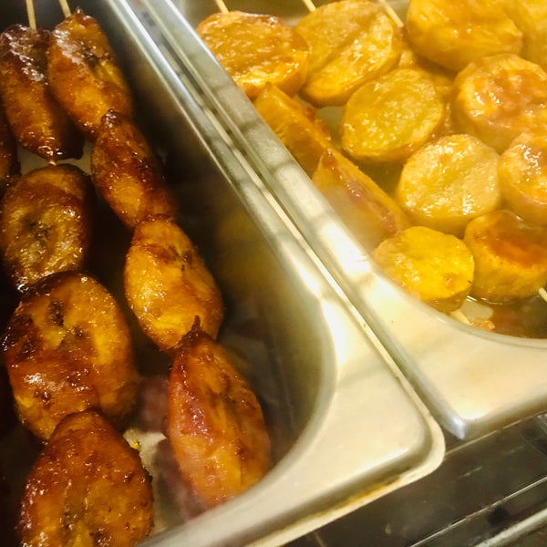 Kamayan Fiesta - Filipino Restaurant in Oxon Hill