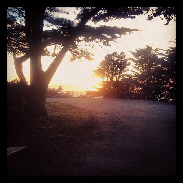 Photos at Sutro Heights Park - Sutro Heights, San Francisco, CA - 48th Ave