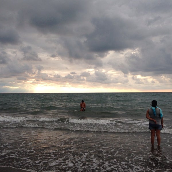 Paradiso Beach Resort - Beach in Aringay