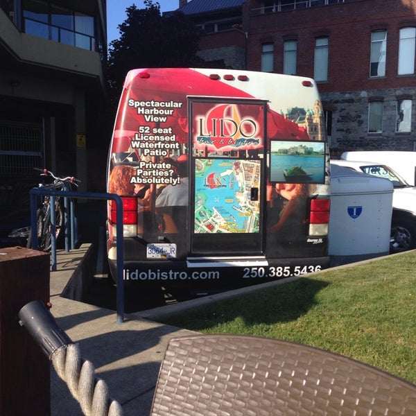 Lido Waterfront Bistro - Restaurant in Victoria bc