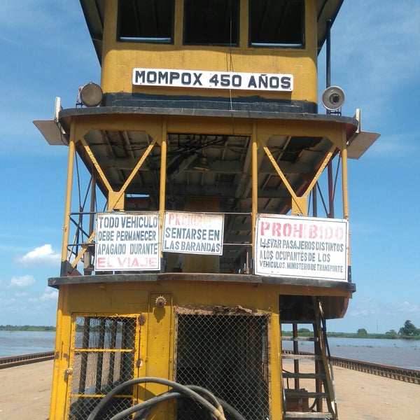 Ferry a Mompox - Boat or Ferry