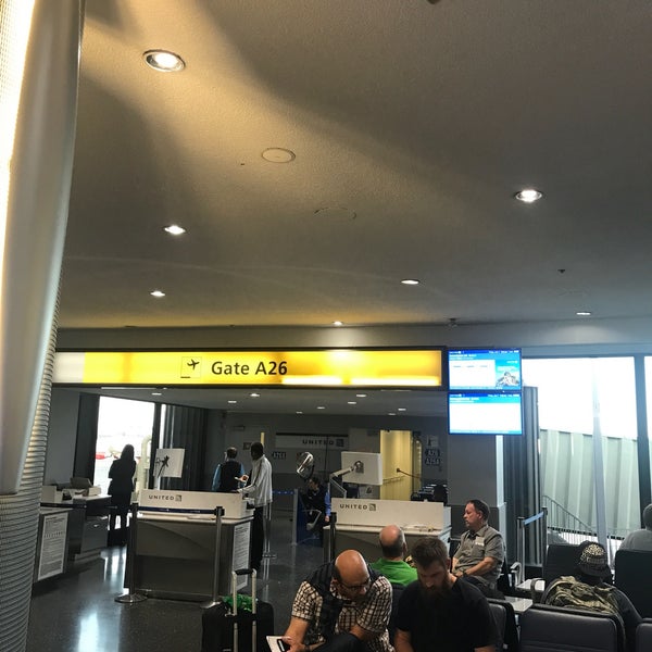 Photos at Gate A26 (Now Closed) - Airport Gate in Newark Airport and ...