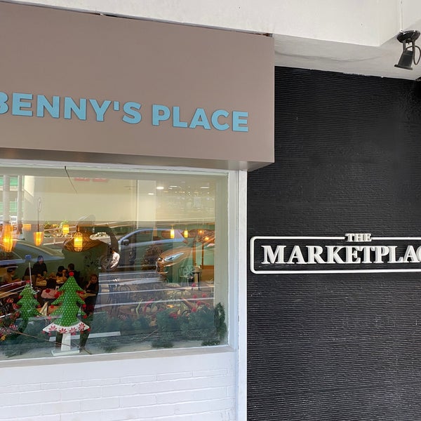 Benny's Cafe - San Lorenzo - 42 tips from 1201 visitors
