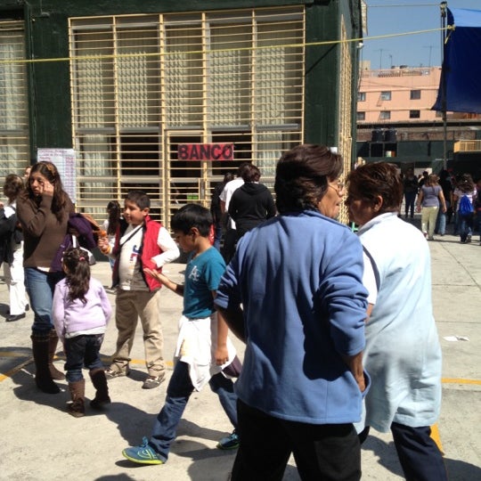 Photos at Instituto Anglo Español A. C. Primaria - San Rafael - 3 tips