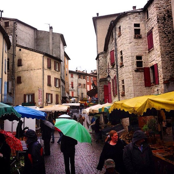 Les Vans - 5 tips from 727 visitors