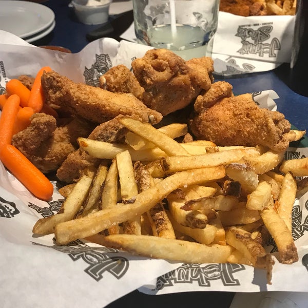 Johnny Shotz - American Restaurant