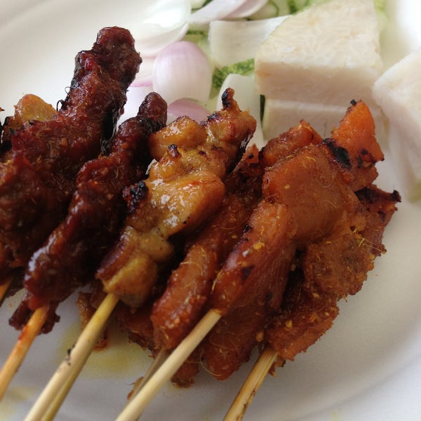 Dapur Kak Long East Coast Lagoon Food Centre