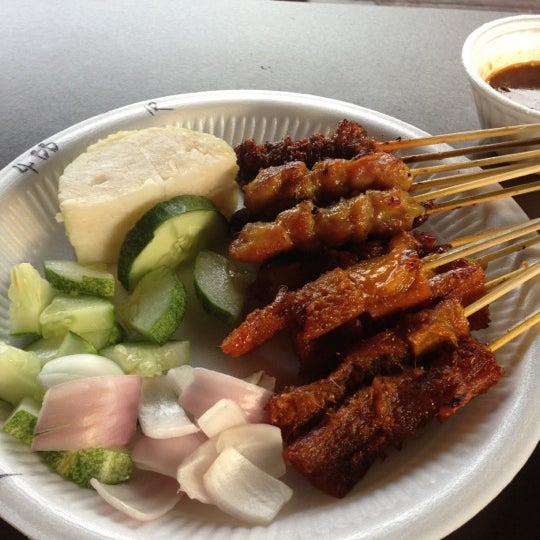 Dapur Kak Long East Coast Lagoon Food Centre