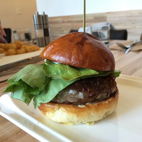 Nom Burger (Now Closed) - Heritage District - Sunnyvale, CA