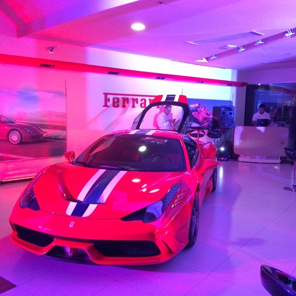 Ferrari Monterrey - Automotive Repair Shop