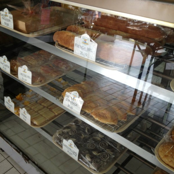 Long Life Bakery - N. S. Amoranto - Quezon City, Quezon City