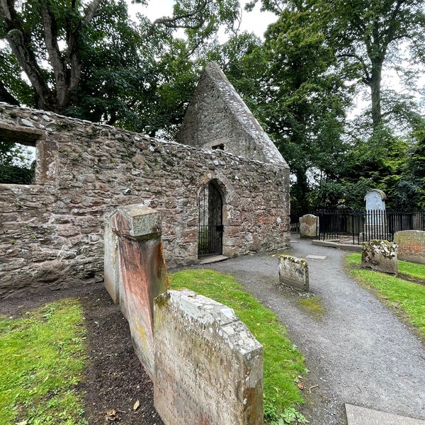 Alloway Auld Kirk - Historic and Protected Site