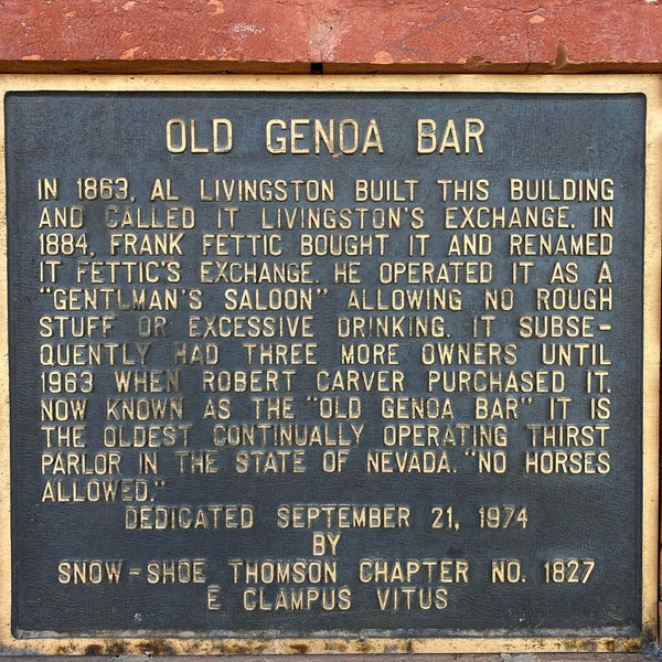 Genoa Bar & Saloon - Bar