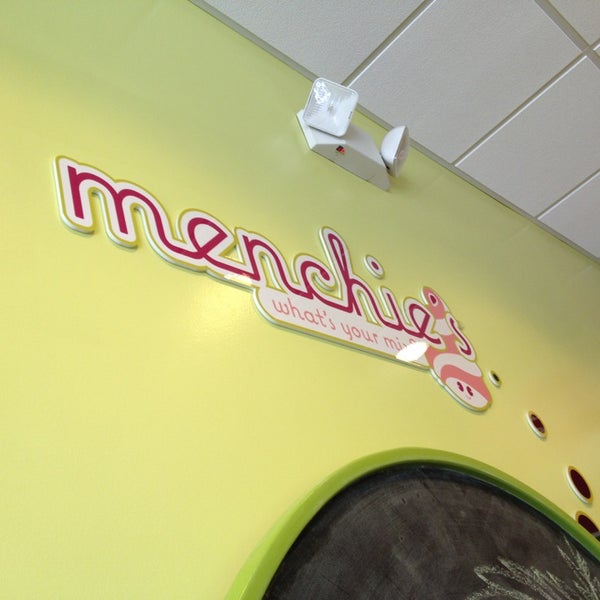 Menchie's - 6169 S Jog Rd