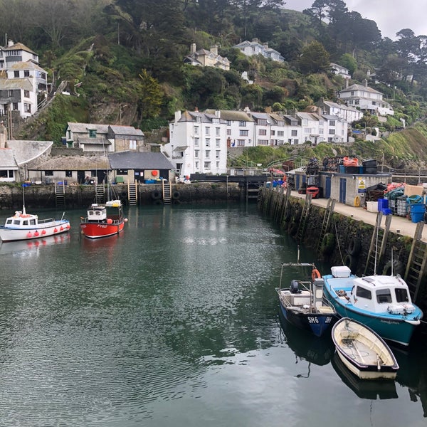 Polperro Harbour - Quay Rd