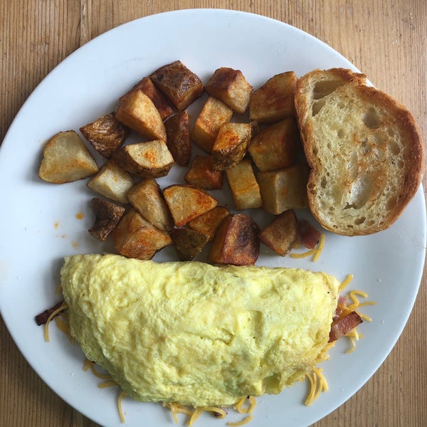 Turtle Bread Company - Deli in Minneapolis