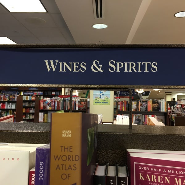 Photos at Yale University Bookstore - Downtown New Haven - 11 tips