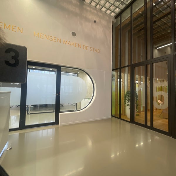 Stadhuis Almere - Centrum Almere Stad - 5 tips from 952 visitors