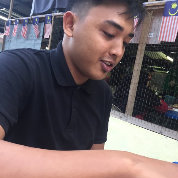 Warung Nasi Lemak Shahputera - Malay Restaurant in Kuantan