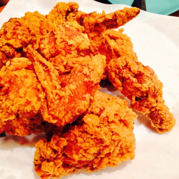 깐부치킨 (kkanbu chicken) - Fried Chicken Joint in 서울시