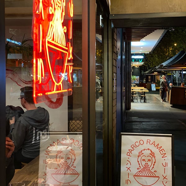 parco ramen - 17A Hall St