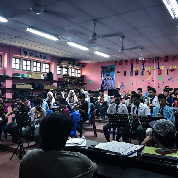 Maktab Sultan Ismail (SIC) - 6 tips from 850 visitors