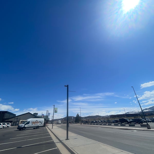 Eagle County Regional Airport (EGE) - Airport in Gypsum