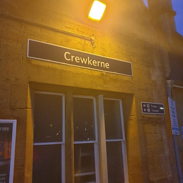 Crewkerne Railway Station (CKN) - 4 tips