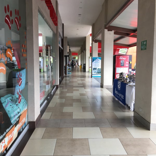 Plaza Cronos - Shopping Plaza