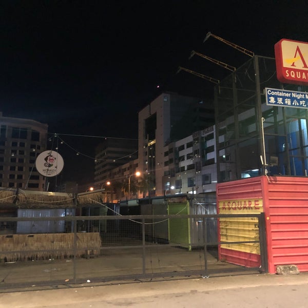 Container Night Market - 1 tip from 9 visitors