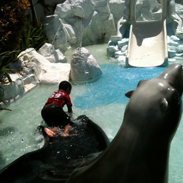 Tampines Mall Rooftop - Tampines - 0 tips