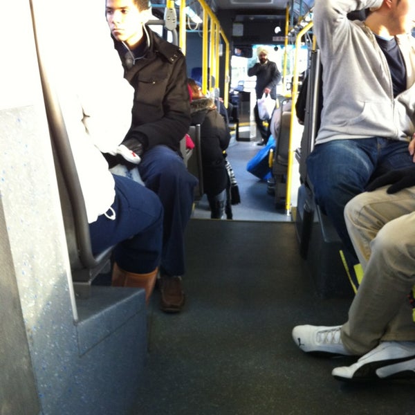 Bus 100 22nd St Stn/Marpole Loop - Marpole - Vancouver, BC