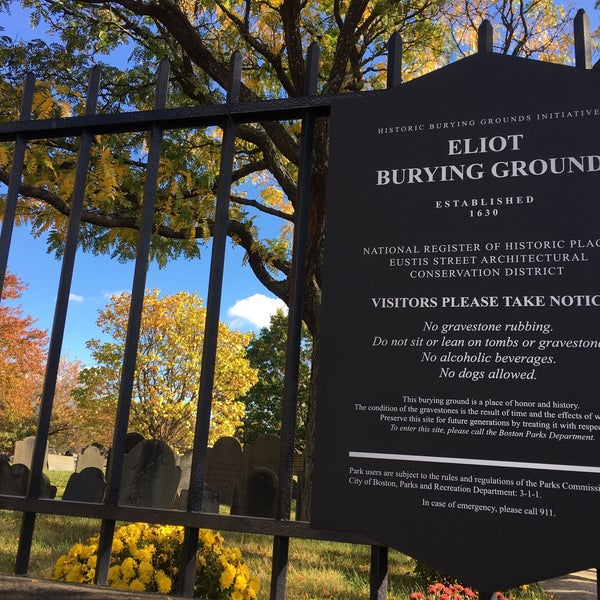 Eliot Burying Ground - Cemetery