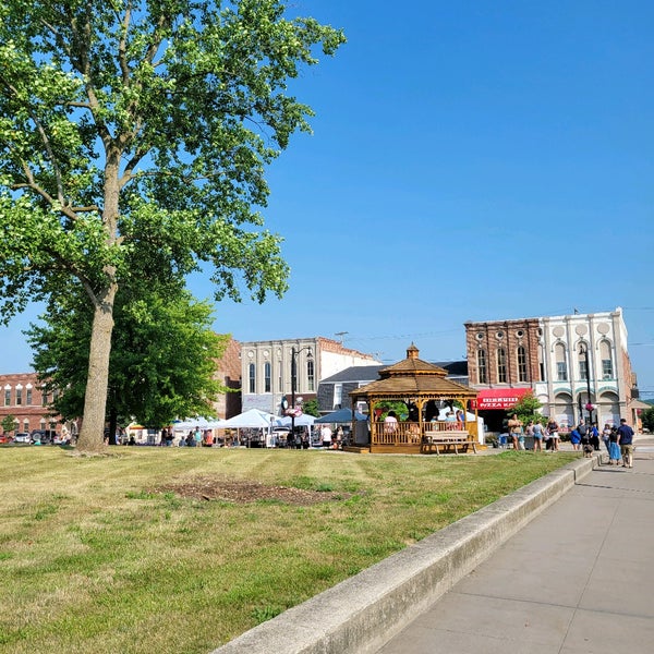 Carroll County Courthouse - 1 tip from 62 visitors