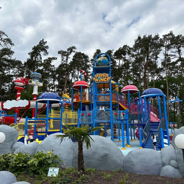 Super Wings - Theme Park Ride / Attraction