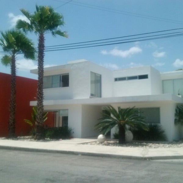 H•PONCE ARQUITECTOS - Office