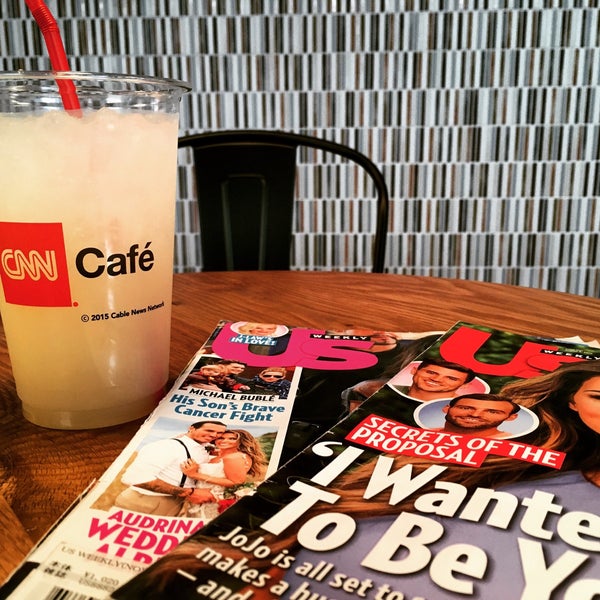 CNN Cafe 近畿大学店 - カフェ