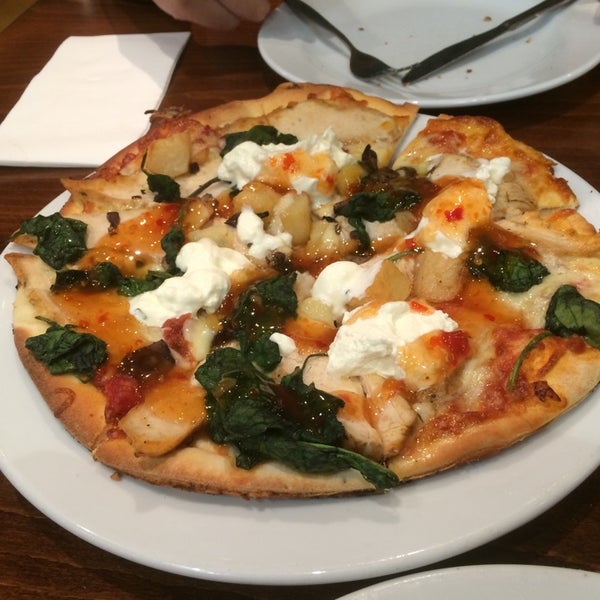 GPK (Gourmet Pizza Kitchen) (Now Closed) - Pizzeria in Castle Hill