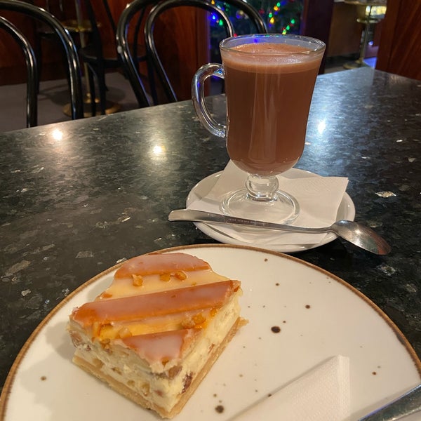 A. Blikle Cafe - Dessert Shop in Warszawa
