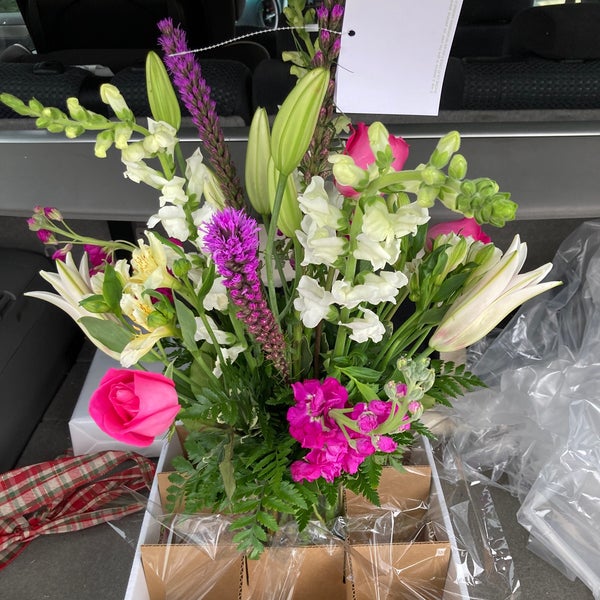 Freytag's Florist - Flower Store in Austin