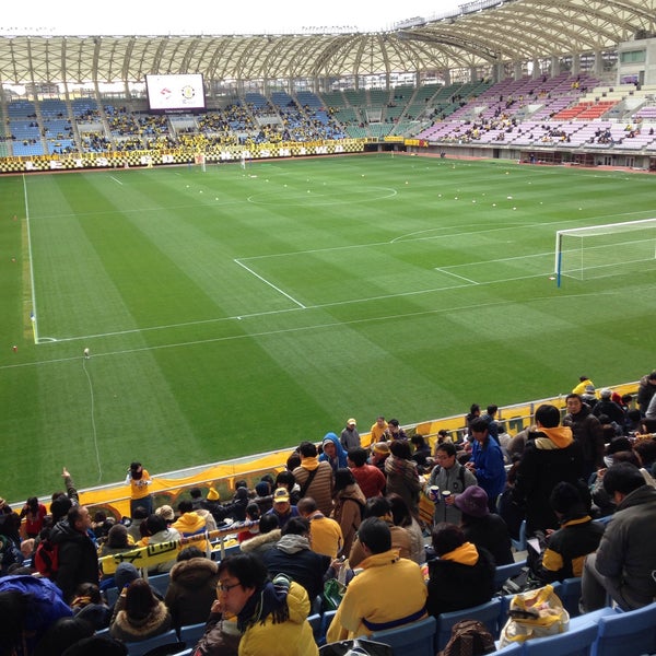 ユアテックスタジアム仙台 (Yurtec Stadium Sendai) - Soccer Stadium