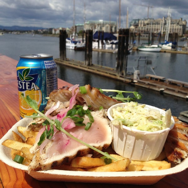 Red Fish Blue Fish - Downtown Victoria - 84 tips