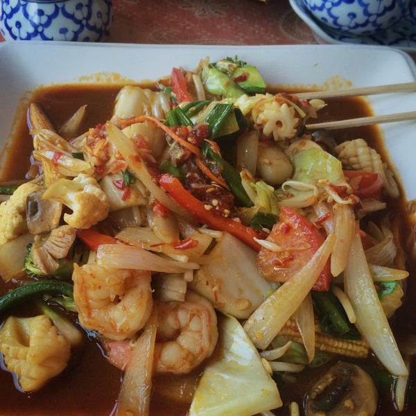 Bahn Thai Restaurant - Thai Restaurant in Downtown Fairbanks