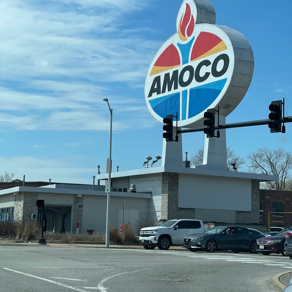 World's Largest Amoco Sign - 981 S Skinker Blvd