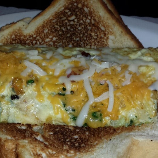 Photos at Daddy Maxwell's Diner & Cafe - Diner in Williams Bay