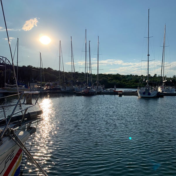 Life Harbour Marina - Str. Marina Limanu nr. 1